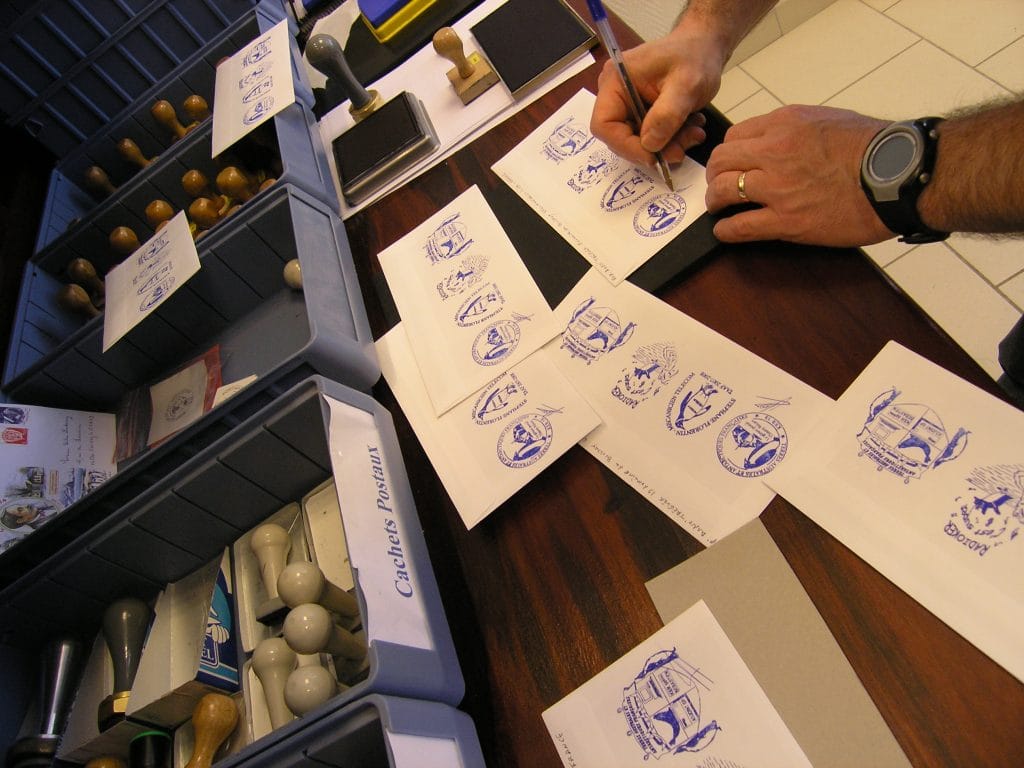 Postes et philatélie - Terres australes et antarctiques françaises