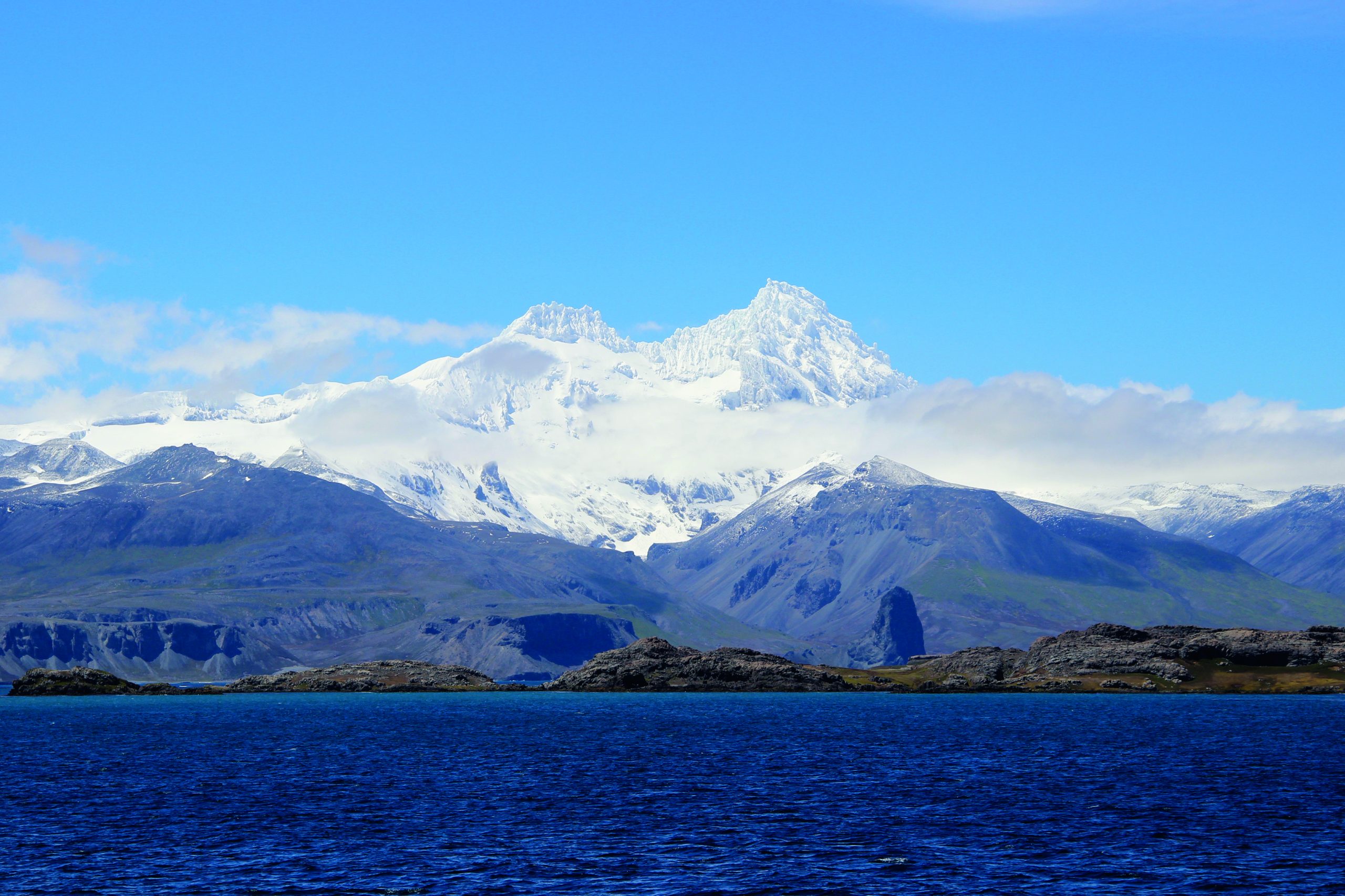 Les glaciers de Kerguelen, sentinelles du climat - Terres australes et ...